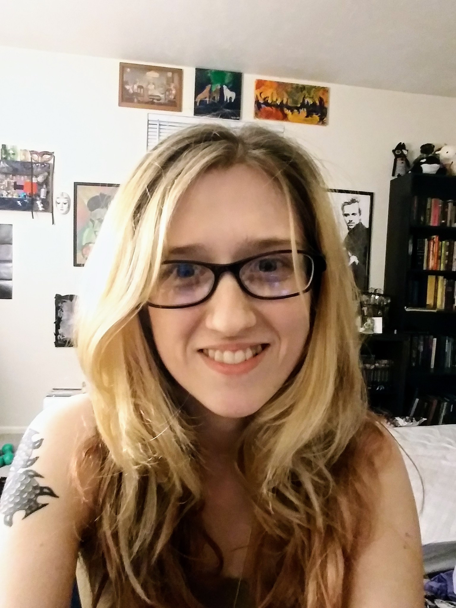 About the Author of Undead Redhead: The Girl in the Mall